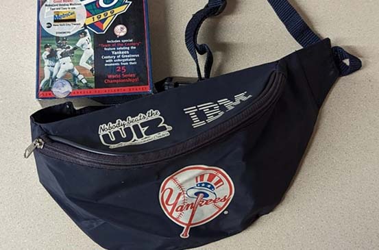 Wholesale Custom Fanny Packs from $5.99 | 4inLanyards®